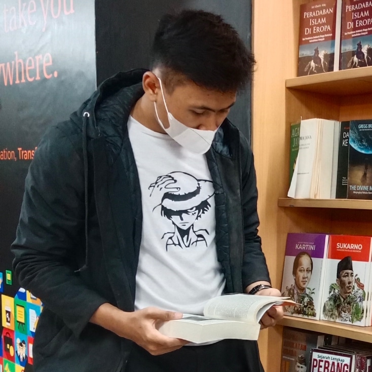 About Dandi Agus Wijaya